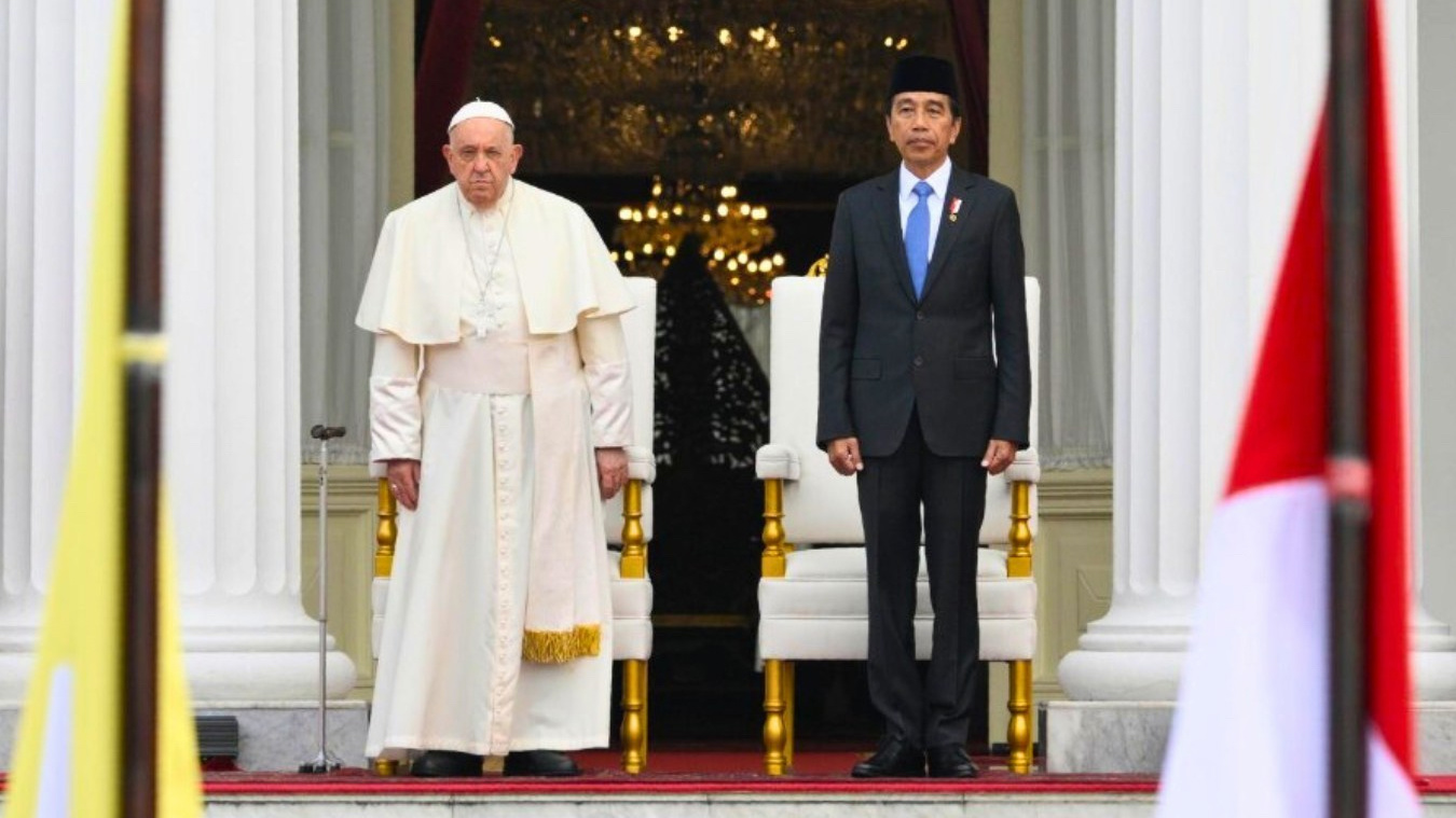 Pesan Perdamaian Paus Fransiskus untuk Indonesia Pesan Perdamaian Paus Fransiskus untuk Indonesia